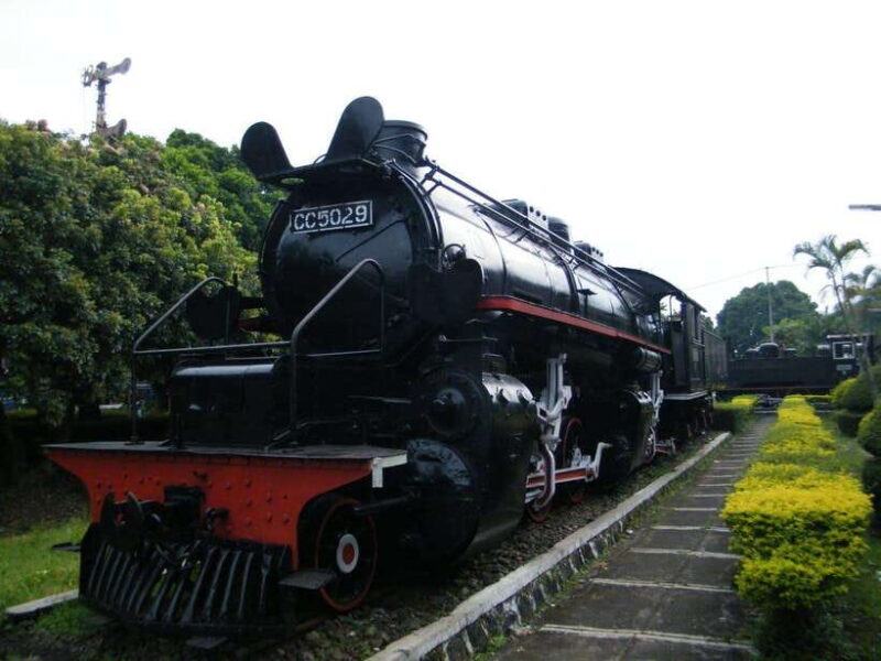 SEMARANG TOURS : GEDONGSONGO TEMPLE/TRAIN MUSEUM AMBARAWA - FAQ
