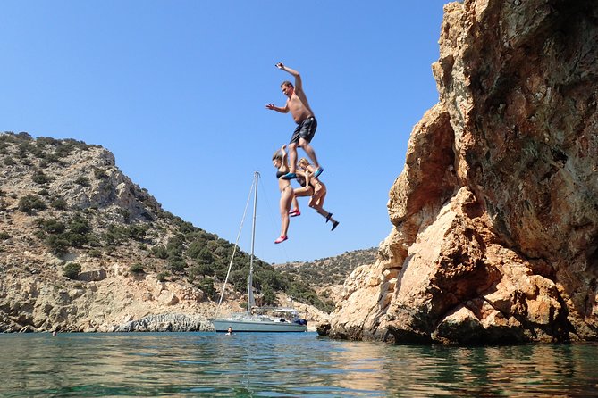 Semi-private Antiparos & Caves Blue Lagoon OR Rina Cave & Small Cyclades - Detailed Itinerary Breakdown