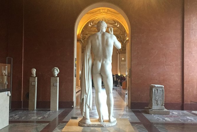 Semi-Private Homoerotic Louvre Tour With Reserved Entrance Time - Accessibility and Tour Requirements