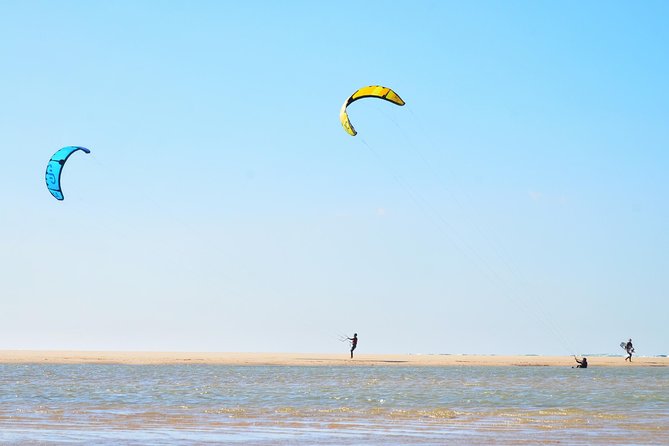 Semi-private kitesurfing lessons in Tarifa (adapted to every level) - FAQ
