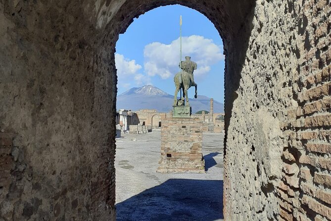 Semi - Private Tour of Pompeii With an Archeologist - Highlights of the Pompeii Experience