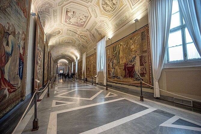 Semi-Private Vatican Museums & Sistine Chapel Tour - Exploring the Vatican Museums