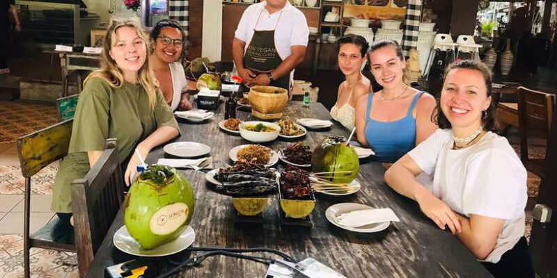 Seminyak: Vegetarian Cooking Class - Key Points