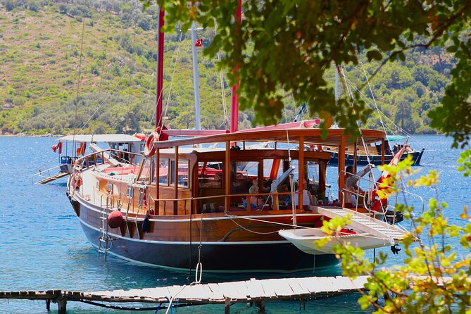 SEMIPRIVATE GALATEA Tour Antiparos-Blulagoon-Despotiko-Free DRINK - Guest Experience and Reviews