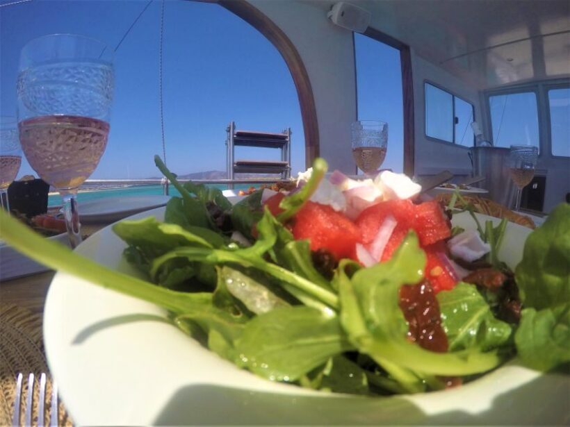 Semiprivate kaiki cruise to Antiparos & Despotiko with lunch - FAQs