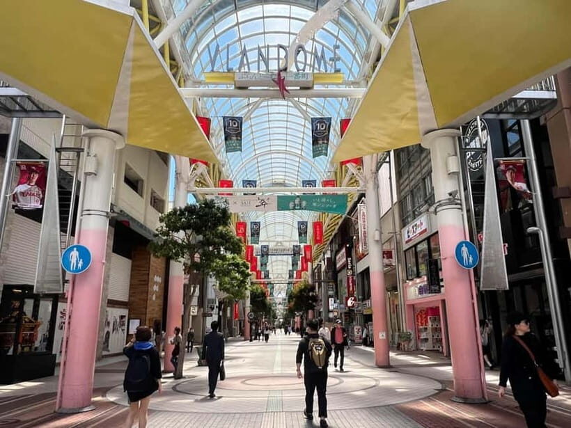 Sendai: Local Foodie Tour, wander around the gourmet town - The Guide and Group Dynamics