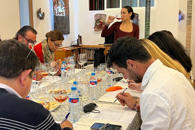 Sensory Tasting to Discover Wine with the 5 Senses - Is It Worth the Price?