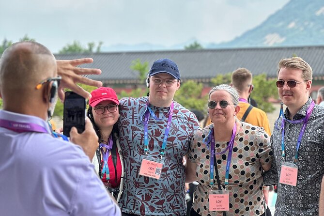 Seoul Day Tour: Gyeongbokgung Palace, N Seoul Tower, Insadong - FAQs