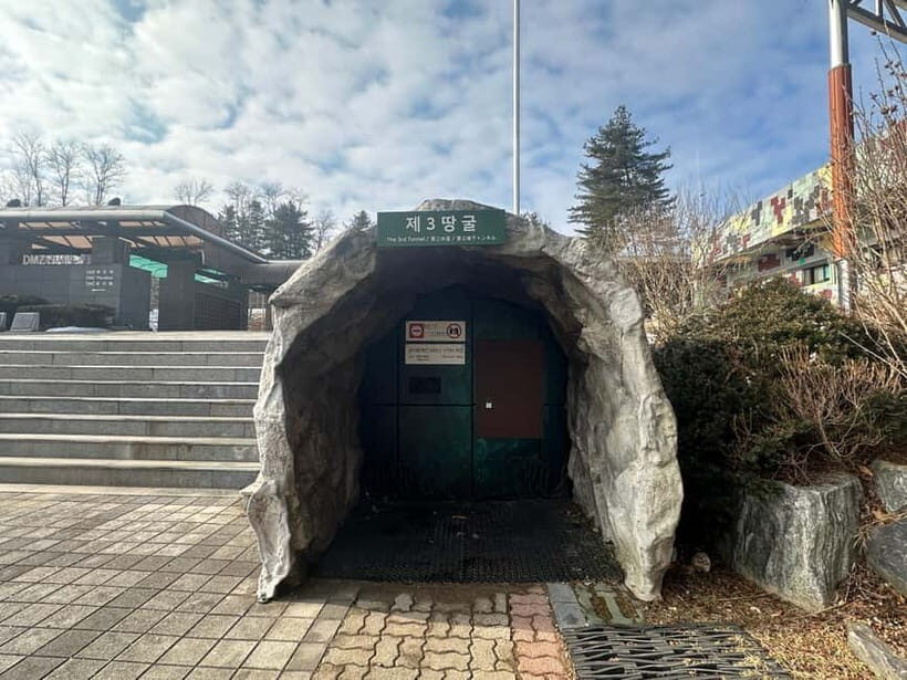 Seoul: DMZ, 3rd Tunnel, Odusan or Suspension Private Tour - Who Should Consider This Tour?