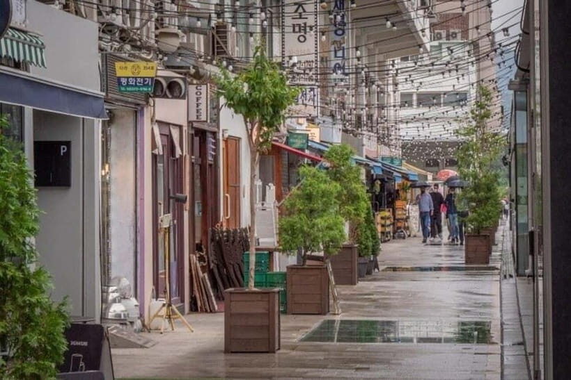 Seoul: Euljiro Gastroventure Tour - Authenticity and Unique Insights