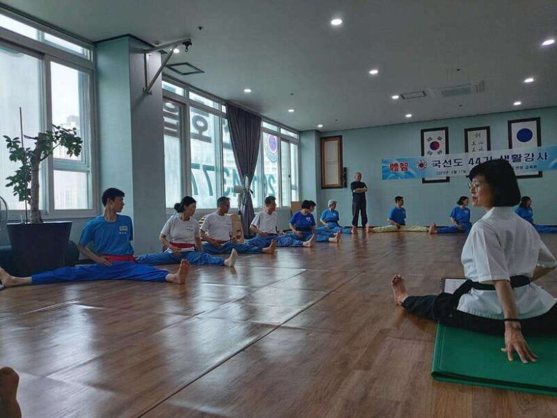 Seoul: Experience Traditional Korean Mind & Body Healing - Location and Meeting Details