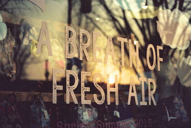 Seoul Film Camera Club - Key Points