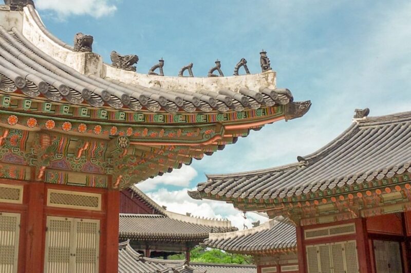 Seoul: Gyeongbok Palace and Bukchon Hanok Walking Tour - Practical Details and Tips