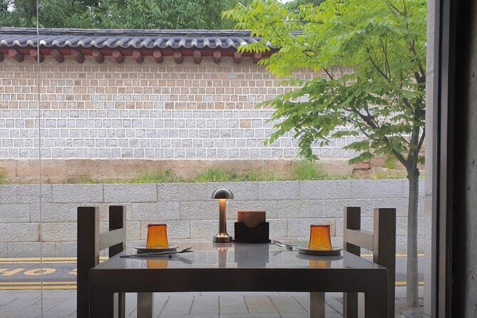 Seoul: Gyeongbokgung & Insa-dong Gastroventure Day Tour - Savor the Flavors: Hanmeal and Kimchi Crafting