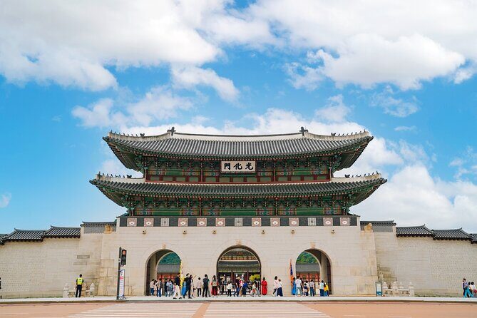 Seoul: Gyeongbokgung Palace Half day Tour - Who Should Consider This Tour?