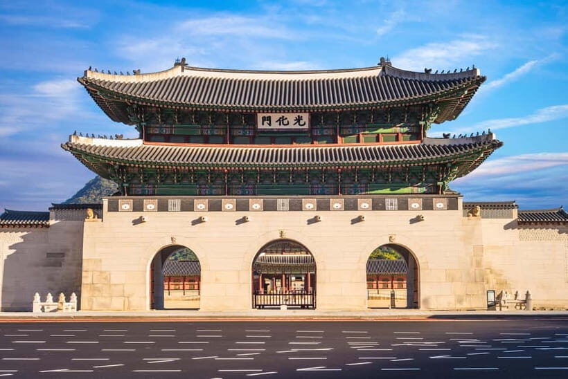 Seoul: Gyeongbokgung Palace Half Day Tour - An In-Depth Look at the Gyeongbokgung Palace Half-Day Tour