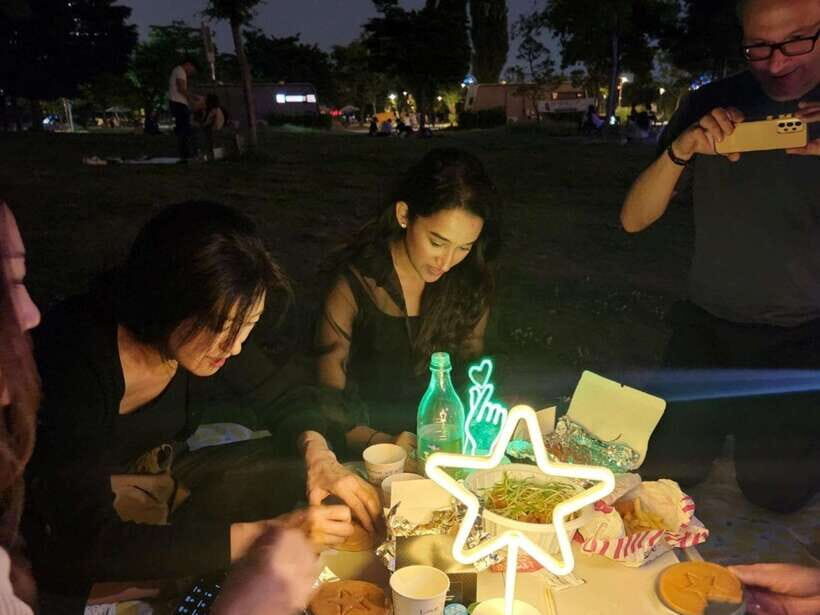 Seoul Han River Night Tour: Picnic, Games & Starlight Cruise - Practical Tips