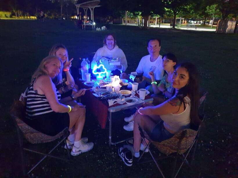 Seoul Han River Night Tour: Picnic, Games & Starlight Cruise - FAQ