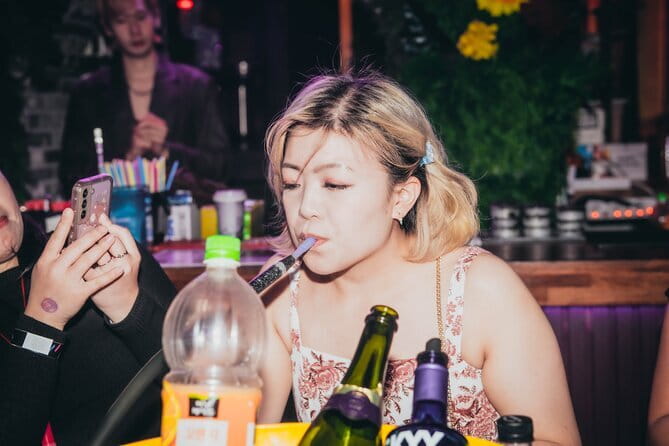 Seoul: Hongdae Premium Pubcrawl with Limitless Drinks - What Travelers Say