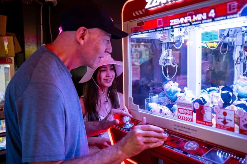 Seoul: Hongdae, Webtoon&Game, Theme Cafe Walking Tour - Walking Through Hongdae’s Hidden Gems