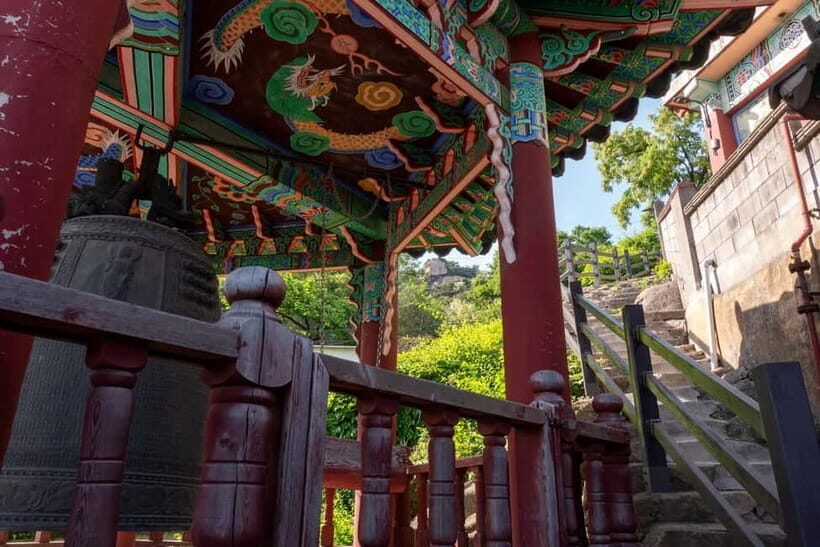 Seoul: Inwangsan mountain Exhuma tour(Feng Shui) - An Introduction to the Experience