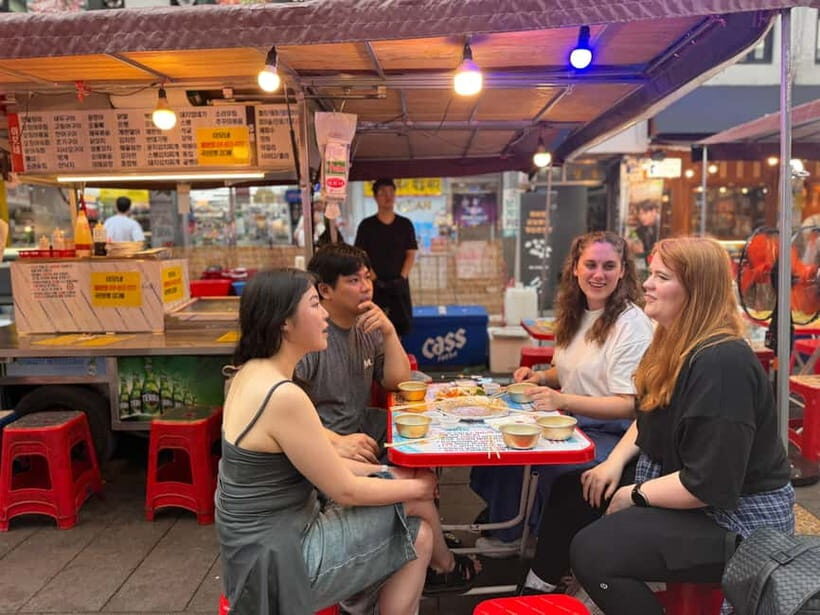 Seoul: Jongno 3-Ga and Ikseon-Dong Tour with Street Food - Key Points