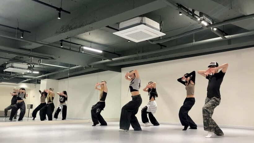 Seoul: K-Pop Dance Class, Ramyeon Cooking & Shuttle - An In-Depth Look at What’s on Offer