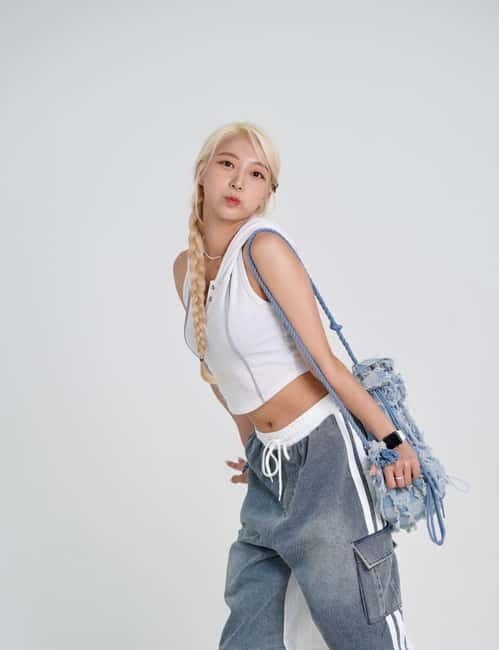 Seoul: K-pop Dance Class with a Professional in Hongdae - Introduction: A Fun and Authentic K-pop Experience