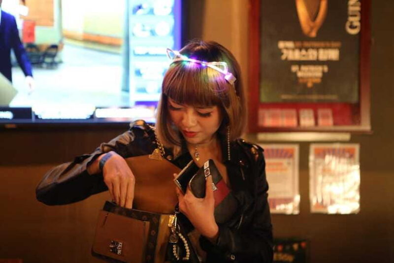 Seoul: LGBTQ+ Pub Crawl and Drag Show with Local Drag Queen - Practical Tips for Participants