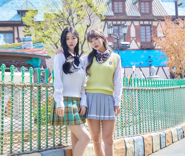 Seoul: Lotte World 1 Day Pass & Korean School Uniform Rental - FAQ