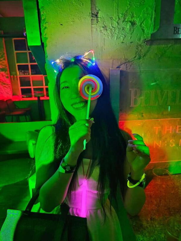 Seoul: Premium Pub Crawl with Limitless Drinks - Authentic Insights from Reviews