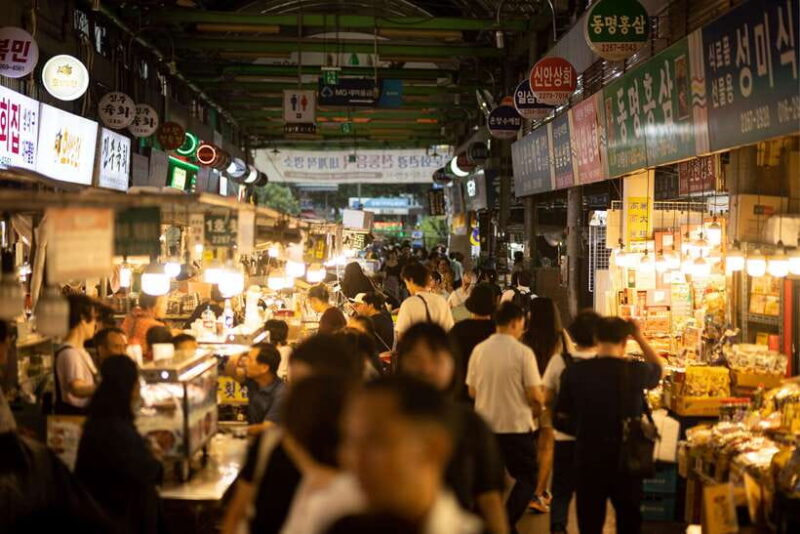 Seoul: Private chartered vehicle Carnival van City Tour - Key Points