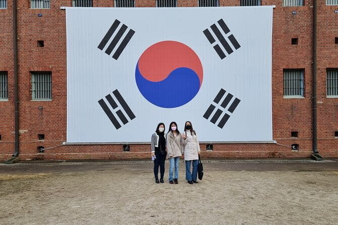 Seoul Private Tour Influencer for a Day - Key Points