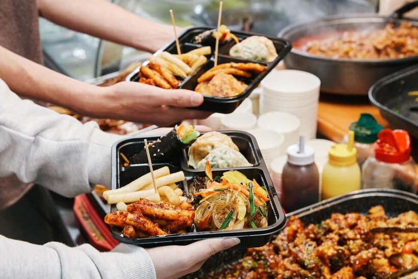 Seoul: Seochon Village Art&Food Walking Tour - Exploring the Heart of Seochon: A Journey into Korea’s Past