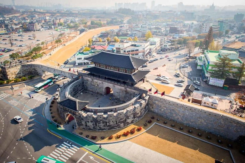 Seoul : Suwon Hwaseong Fortress+Starfield Library+Waujeongsa - An In-Depth Look at the Tour