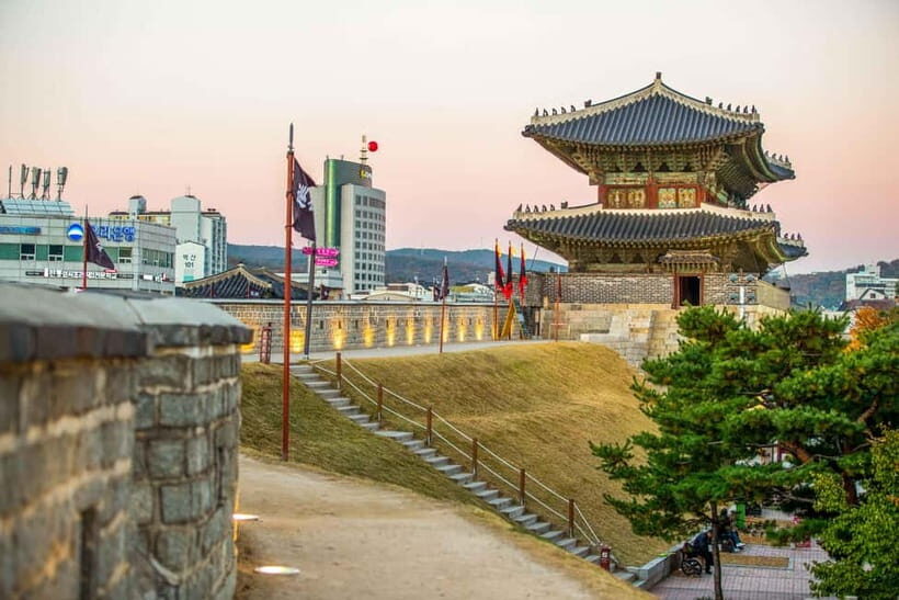 Seoul : Suwon Hwaseong Fortress+Starfield Library+Waujeongsa - Who Should Consider This Tour?