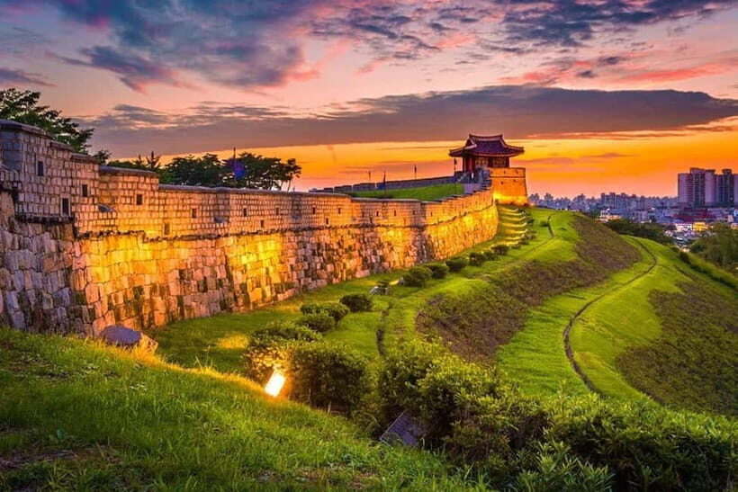 Seoul: Suwon Hwaseong & Waujeongsa & Starfield Heritage Tour - A Complete Look at the Experience