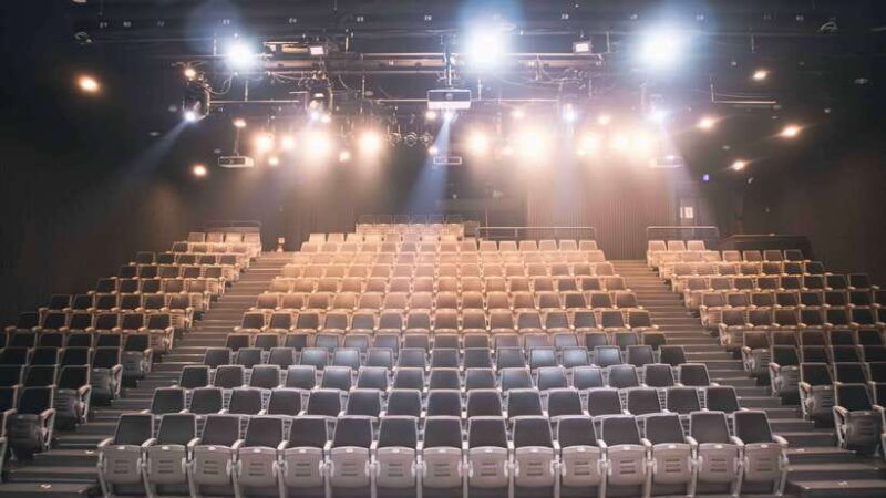 Seoul: The Painters Live Art K-pop Dance Show - The Value and Why It’s Worth It