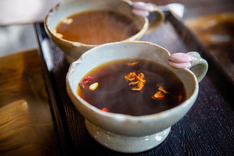 Seoul Vegan Delight: Temples, Teas & Treats Tour - Key Points