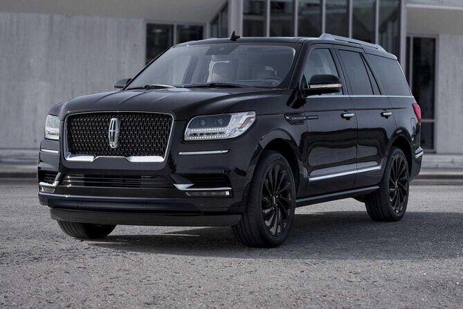 Service DE Limousine DE Luxe with Private Driver - What to Expect from the Service DE Limousine DE Luxe with Private Driver
