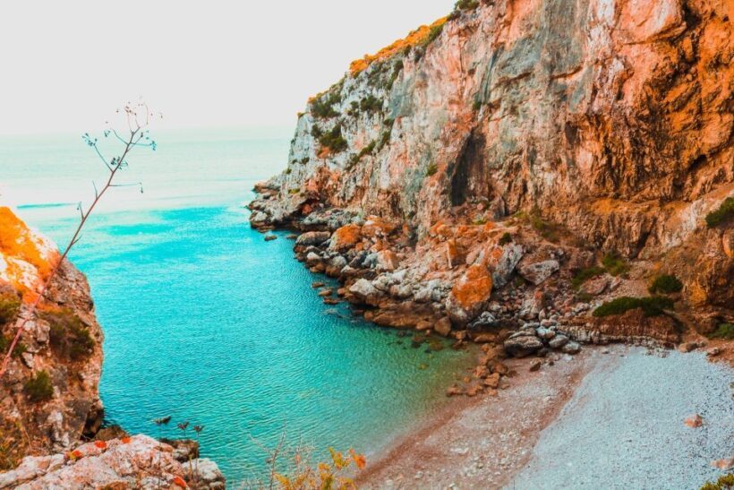 Sesimbra: Arrábida Beaches & Caves Boat Tour with Snorkeling - Who Will Love This Tour?