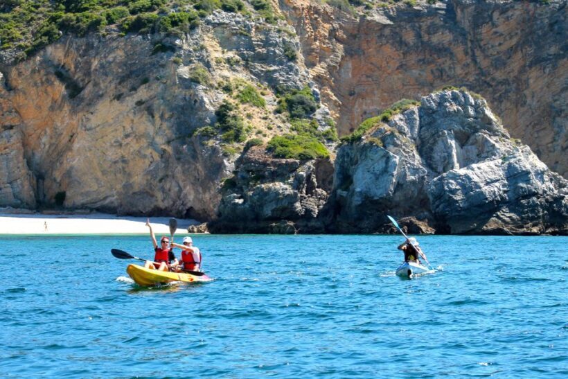 Sesimbra: Arrábida Natural Park Kayak Tour - Exploring the Arrábida Natural Park by Kayak: A Practical Review