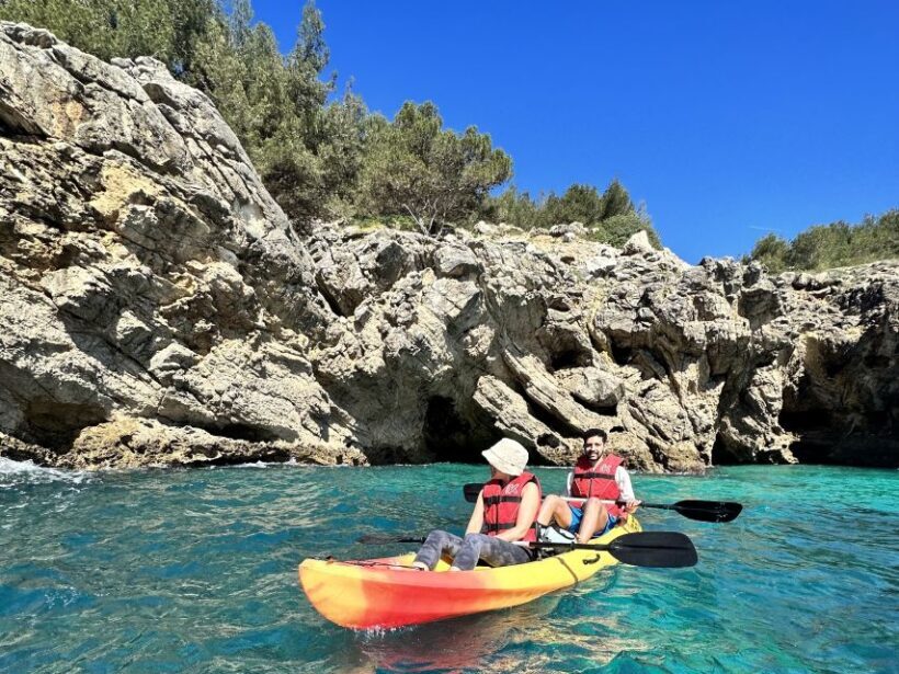 Sesimbra: Arrábida Natural Park Kayak Tour - An In-Depth Look at the Arrábida Natural Park Kayak Tour