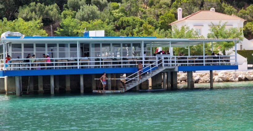 Sesimbra: Boat Tour with Lunch at Portinho da Arrabida - Authentic Experiences and Traveler Insights