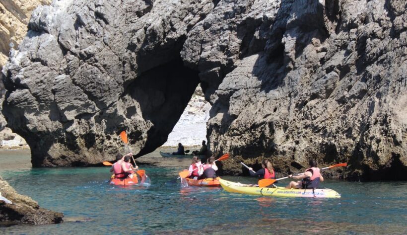 Sesimbra: Ribeiro Cavalo Beach, Caves, & Arrábida Kayak Tour - A Deep Dive into the Sesimbra Kayak Adventure