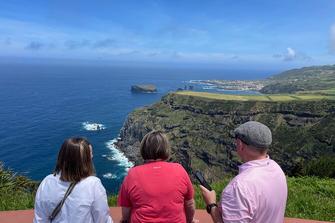 Sete Cidades and Lagoa do Fogo Volcanic Lakes Guided Tour - Transportation and Logistics
