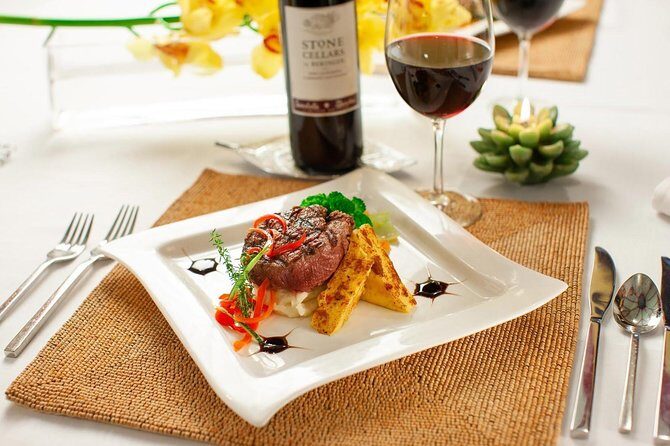 Seven Mile Beach and Ricks Cafe Private Tour. - FAQ