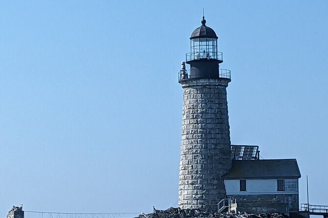 Seven Portland Lighthouses Tour - A Natural Look at Portlands Lighthouse Coastline: The Seven Portland Lighthouses Tour