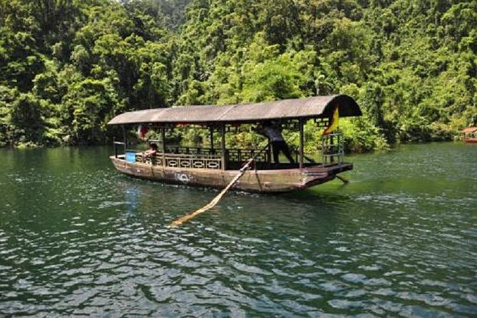 Seven Star Crag and Dinghu Mountain private day tour from Guangzhou - The Cost and Value