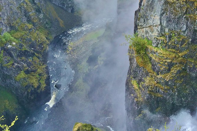 SEVEN WATERFALLS TOUR: Private roundtrip to the Hardanger Fjord, 12 hours - Starting Point: Bergen – The Gateway to Fjords